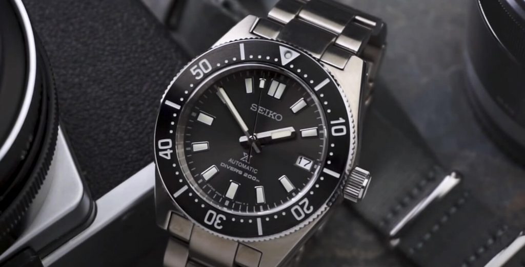 Different Types of Watch Crystals (Ultimate Guide to Watch Glass)